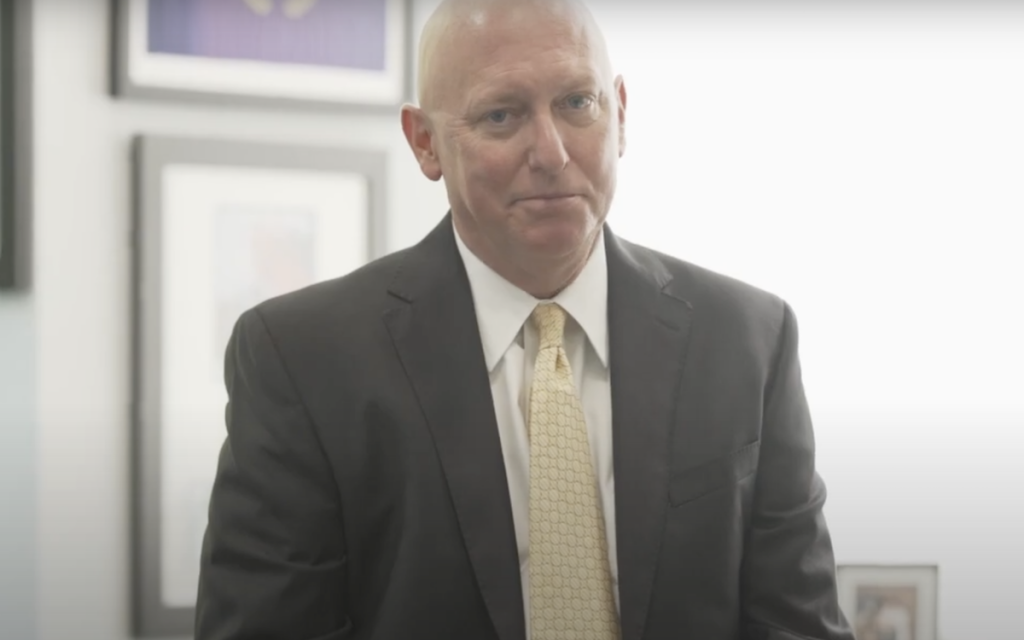 Scott Walsh – Savage