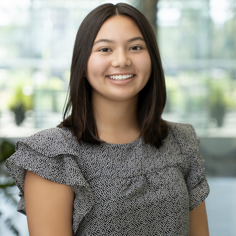 Lily Phommalee - Savage